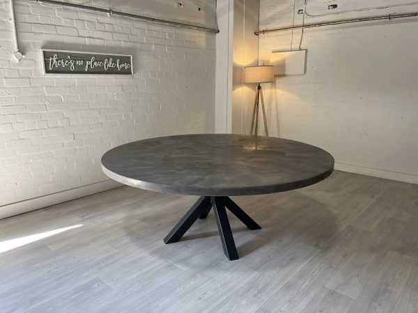 Round & Oval Concrete Dining Table | Circular Concrete Tables